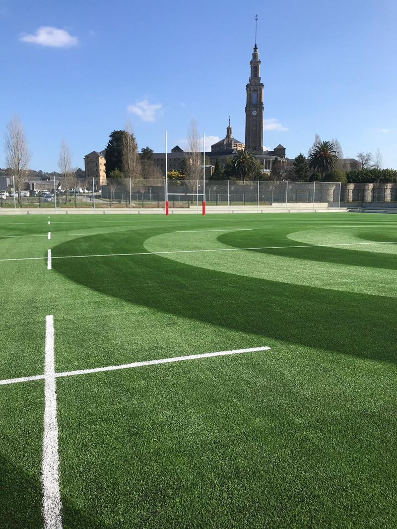 Evolution Pro rugbyveld bij Universidad Laboral de Gijón | GreenFields ...